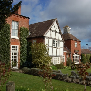 Booking Information | Kings Court Hotel, Alcester